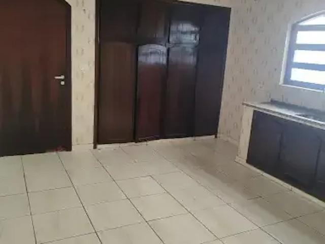Casa / Sobrado Comercial para Locação em Mauá/SP Vila Assis Brasil 2 Quartos