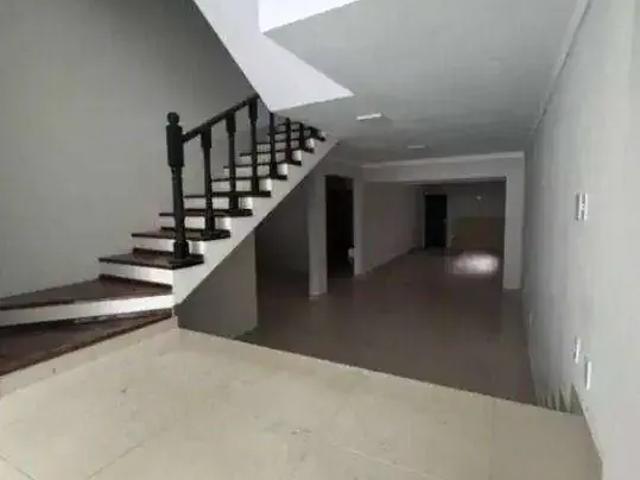 Casa / Sobrado Comercial para Locação em Mauá/SP Vila Bocaina 4 Quartos