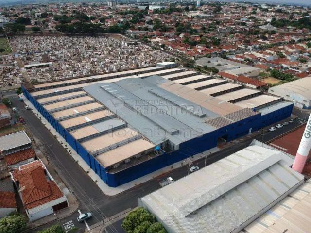 Casa / Sobrado Comercial para Locação em Mirassol/SP Parque José Maria Navarrete