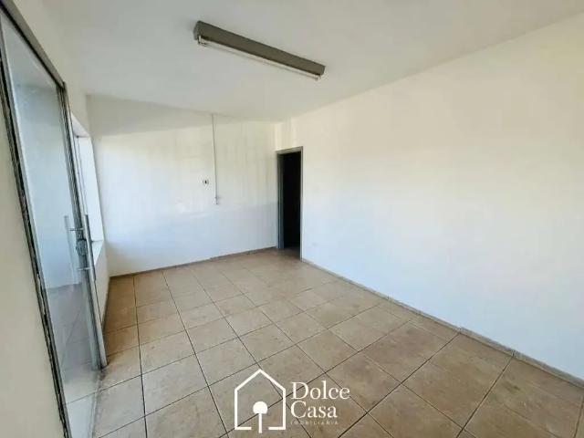 Casa / Sobrado Comercial para Locação em Mogi Guaçu/SP Jardim Centenário 4 Quartos