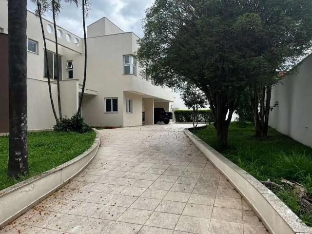 Casa / Sobrado Comercial para Locação em Mogi das Cruzes/SP Alto Ipiranga 5 Quartos