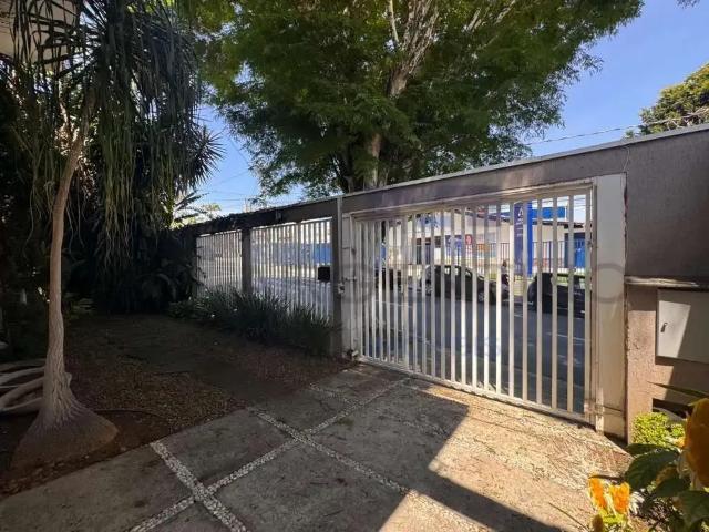 Casa / Sobrado Comercial para Locação em Mogi das Cruzes/SP Vila Oliveira