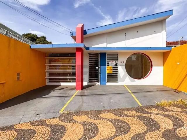 Casa / Sobrado Comercial para Locação em Mogi Mirim/SP Centro 3 Quartos