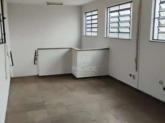 Casa / Sobrado Comercial para Locação em Mogi Mirim/SP Centro 1 Quartos