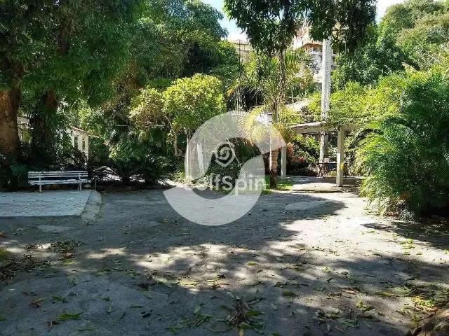 Casa / Sobrado Comercial para Locação em Niterói/RJ Maceió