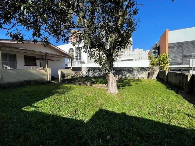 Casa / Sobrado Comercial para Locação em Novo Hamburgo/RS Centro 3 Quartos