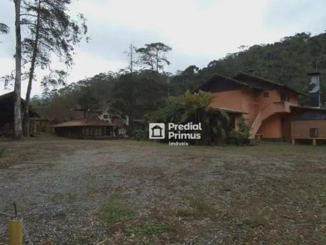 Casa / Sobrado Comercial para Locação em Nova Friburgo/RJ Mury