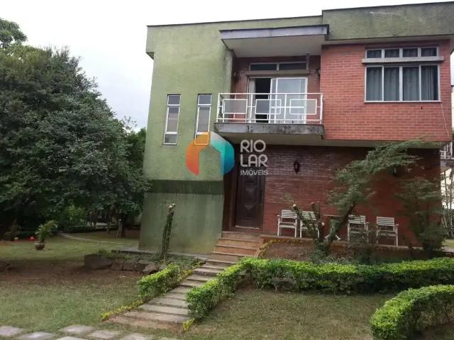 Casa / Sobrado Comercial para Locação em Nova Iguaçu/RJ Essolandia
