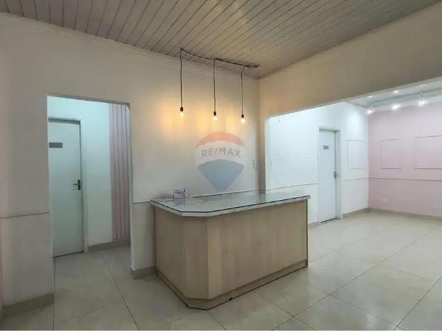 Casa / Sobrado Comercial para Locação em Nova Odessa/SP Centro 4 Quartos