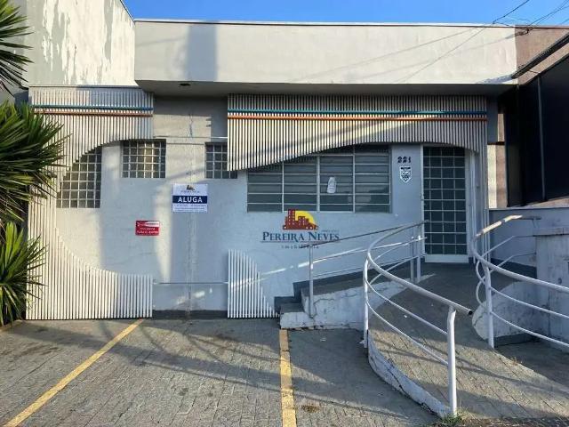 Casa / Sobrado Comercial para Locação em Nova Odessa/SP Centro