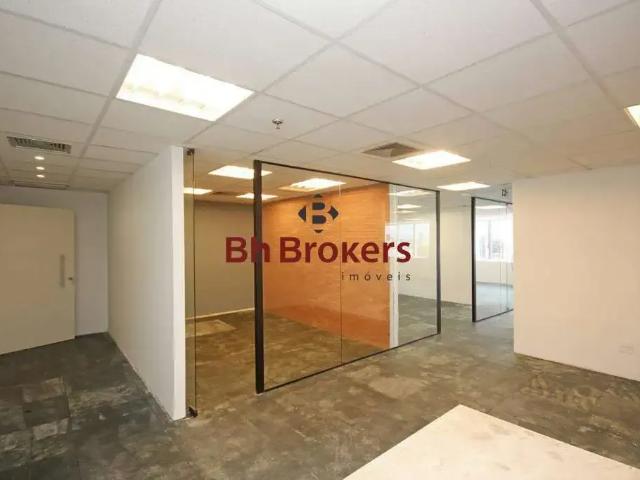 Casa / Sobrado Comercial para Locação em Nova Lima/MG Vila da Serra