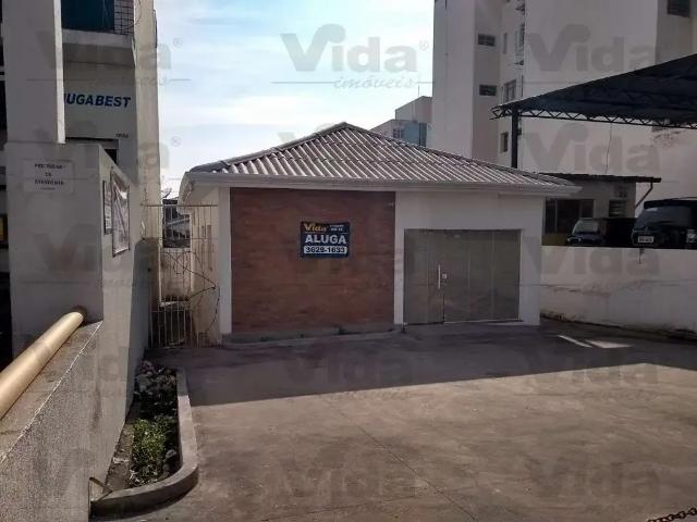 Casa / Sobrado Comercial para Locação em Osasco/SP Centro 2 Quartos