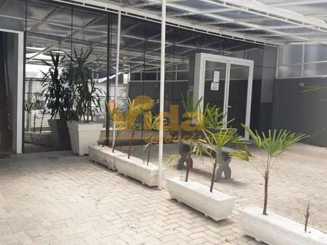Casa / Sobrado Comercial para Locação em Osasco/SP Jardim das Flores