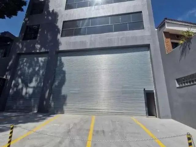 Casa / Sobrado Comercial para Locação em Osasco/SP Vila Yara