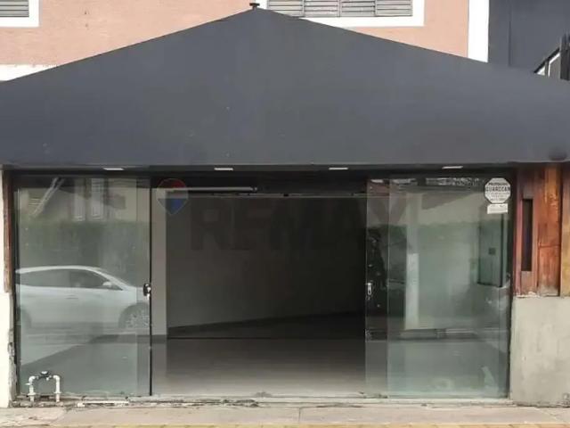 Casa / Sobrado Comercial para Locação em Atibaia/SP Vila Thais