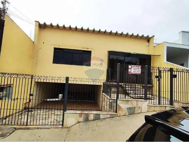 Casa / Sobrado Comercial para Locação em Atibaia/SP Jardim Brasil 3 Quartos