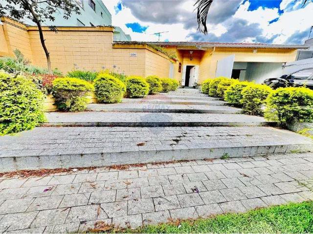 Casa / Sobrado Comercial para Locação em Atibaia/SP Nova Gardênia