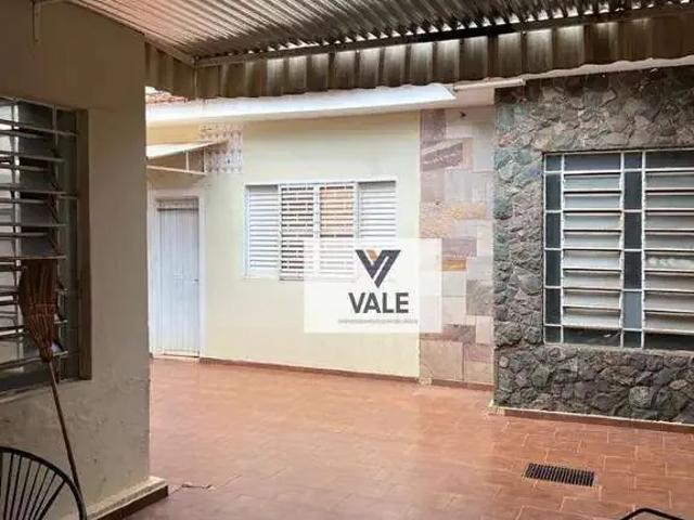 Casa / Sobrado Comercial para Locação em Araçatuba/SP Centro 4 Quartos