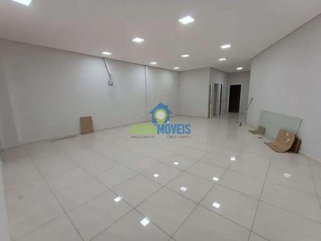 Casa / Sobrado Comercial para Locação em Araçatuba/SP Centro 3 Quartos