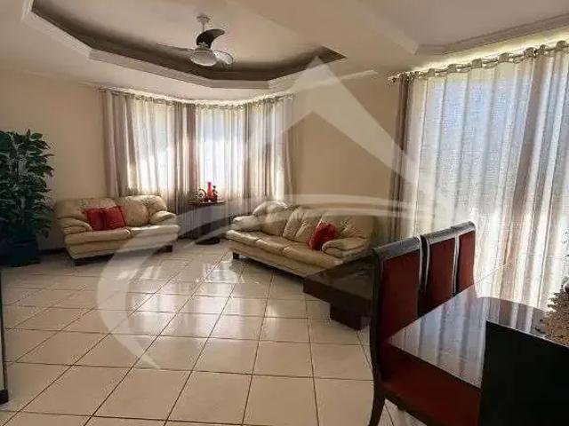 Casa / Sobrado Comercial para Locação em Araçatuba/SP Vila Santa Maria