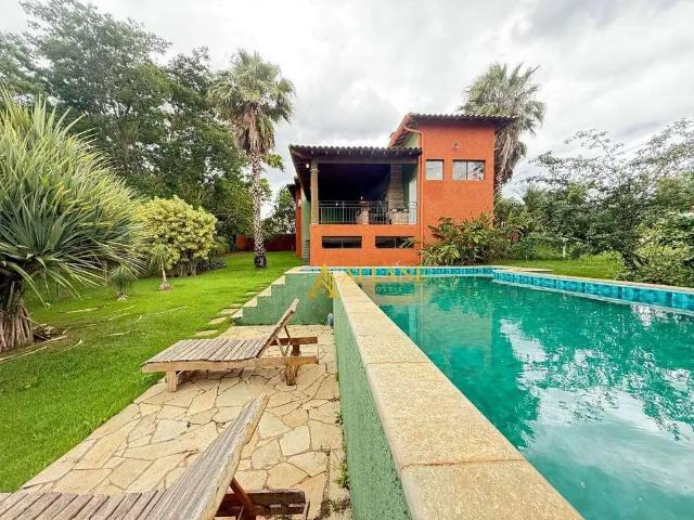 Casa / Sobrado Comercial para Locação em Araçoiaba da Serra/SP Condomínio Village Ipanema 3 Quartos