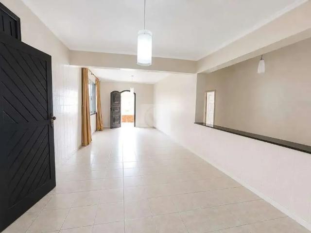 Casa / Sobrado Comercial para Locação em Aracaju/SE Treze de Julho 5 Quartos