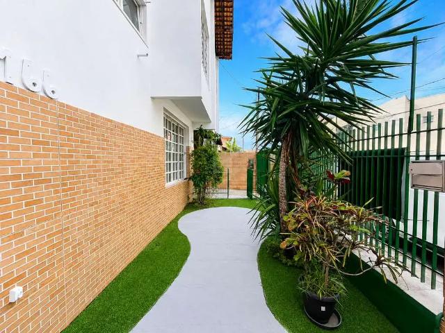 Casa / Sobrado Comercial para Locação em Aracaju/SE Salgado Filho 4 Quartos