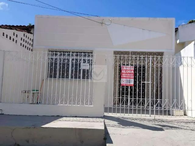 Casa / Sobrado Comercial para Locação em Aracaju/SE Suíssa 4 Quartos