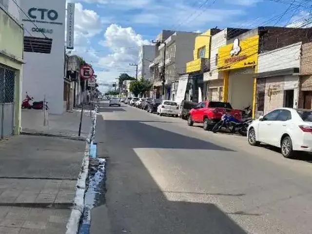 Casa / Sobrado Comercial para Locação em Arapiraca/AL Centro 4 Quartos