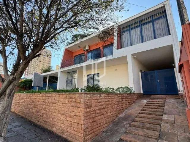 Casa / Sobrado Comercial para Locação em Araraquara/SP Centro 2 Quartos