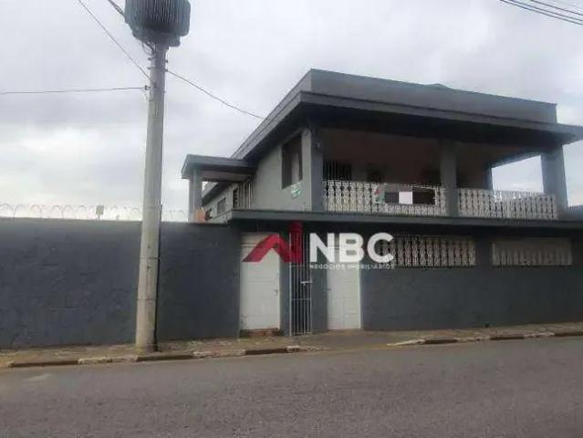 Casa / Sobrado Comercial para Locação em Arujá/SP Centro 4 Quartos