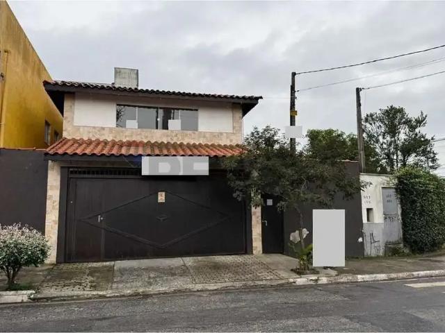 Casa / Sobrado Comercial para Locação em Arujá/SP Arujá Centro Residencial 9 Quartos
