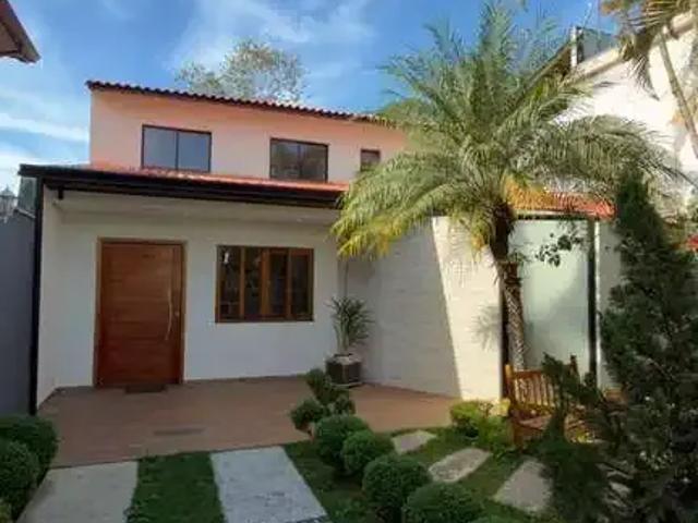Casa / Sobrado Comercial para Locação em Arujá/SP Jardim Fazenda Rincão