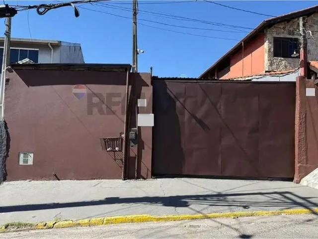 Casa / Sobrado Comercial para Locação em Arujá/SP Parque Rodrigo Barreto