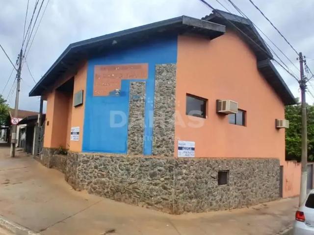 Casa / Sobrado Comercial para Locação em Barretos/SP Centro 3 Quartos
