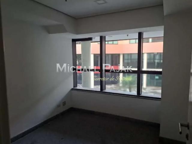 Casa / Sobrado Comercial para Locação em Barueri/SP Alphaville Industrial