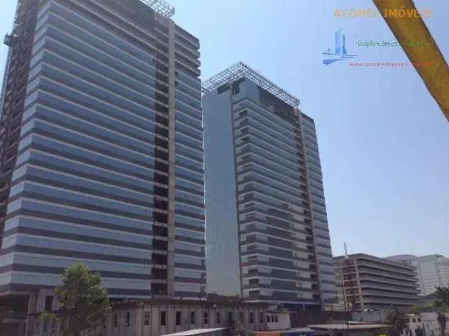 Casa / Sobrado Comercial para Locação em Barueri/SP Alphaville