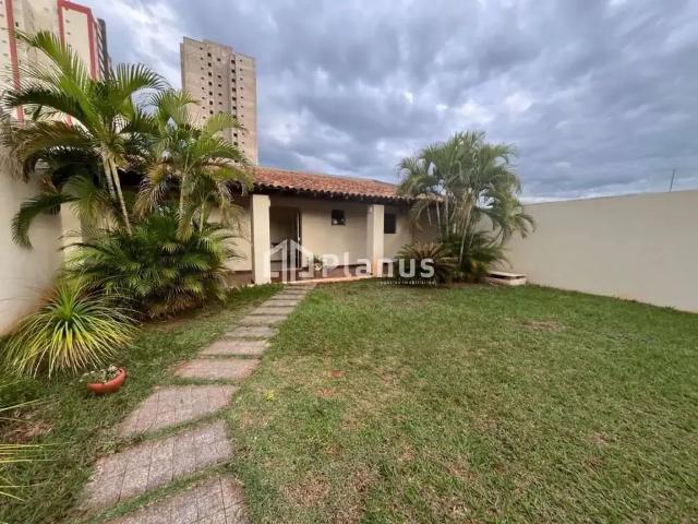 Casa / Sobrado Comercial para Locação em Bauru/SP Parque Jardim Europa