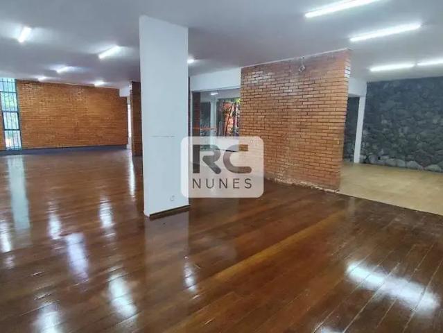 Casa / Sobrado Comercial para Locação em Belo Horizonte/MG Santo Antônio 5 Quartos