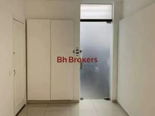 Casa / Sobrado Comercial para Locação em Belo Horizonte/MG Santo Antônio 6 Quartos