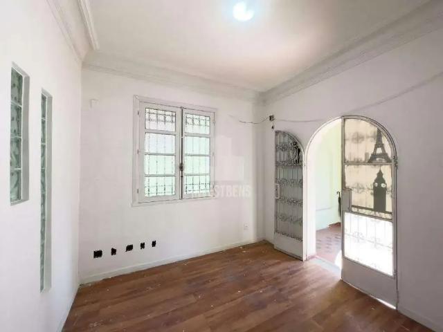 Casa / Sobrado Comercial para Locação em Belo Horizonte/MG Santo Agostinho 11 Quartos