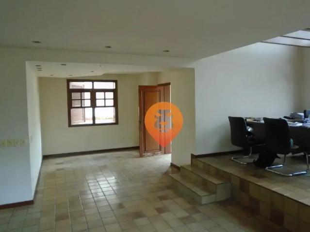 Casa / Sobrado Comercial para Locação em Belo Horizonte/MG Santa Tereza 8 Quartos