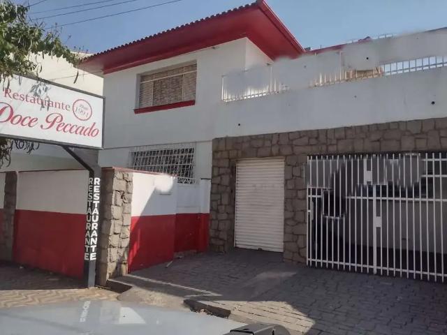 Casa / Sobrado Comercial para Locação em Birigui/SP Centro