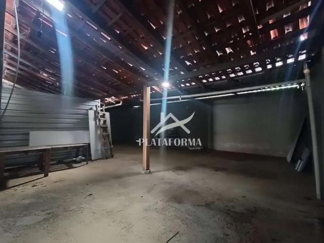 Casa / Sobrado Comercial para Locação em Blumenau/SC Itoupavazinha 2 Quartos