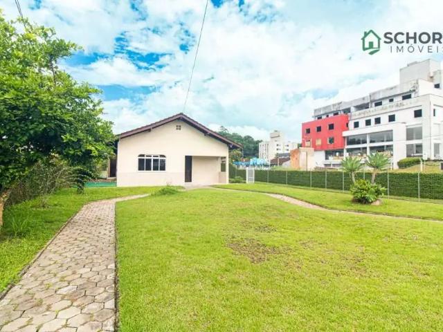 Casa / Sobrado Comercial para Locação em Blumenau/SC Itoupava Central 2 Quartos