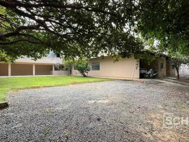 Casa / Sobrado Comercial para Locação em Blumenau/SC Itoupava Norte 5 Quartos