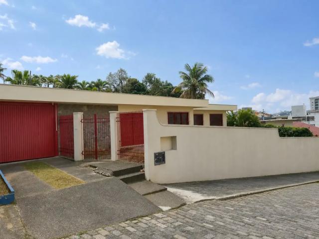 Casa / Sobrado Comercial para Locação em Blumenau/SC Itoupava Seca