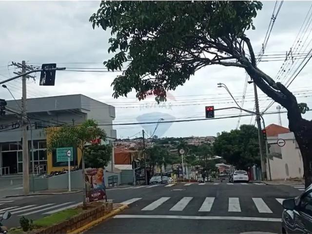 Casa / Sobrado Comercial para Locação em Botucatu/SP Jardim Central