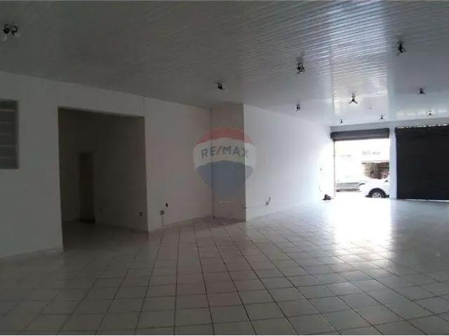Casa / Sobrado Comercial para Locação em Botucatu/SP Vila dos Lavradores