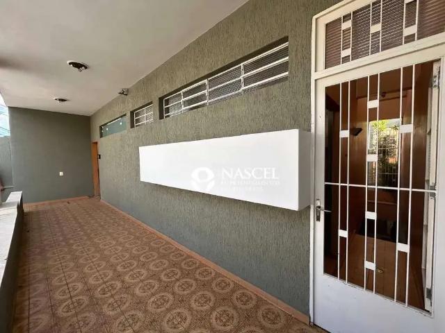 Casa / Sobrado Comercial para Locação em Bragança Paulista/SP Centro